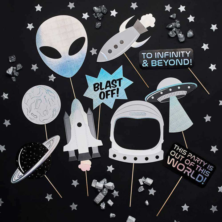 Online photo booth props store