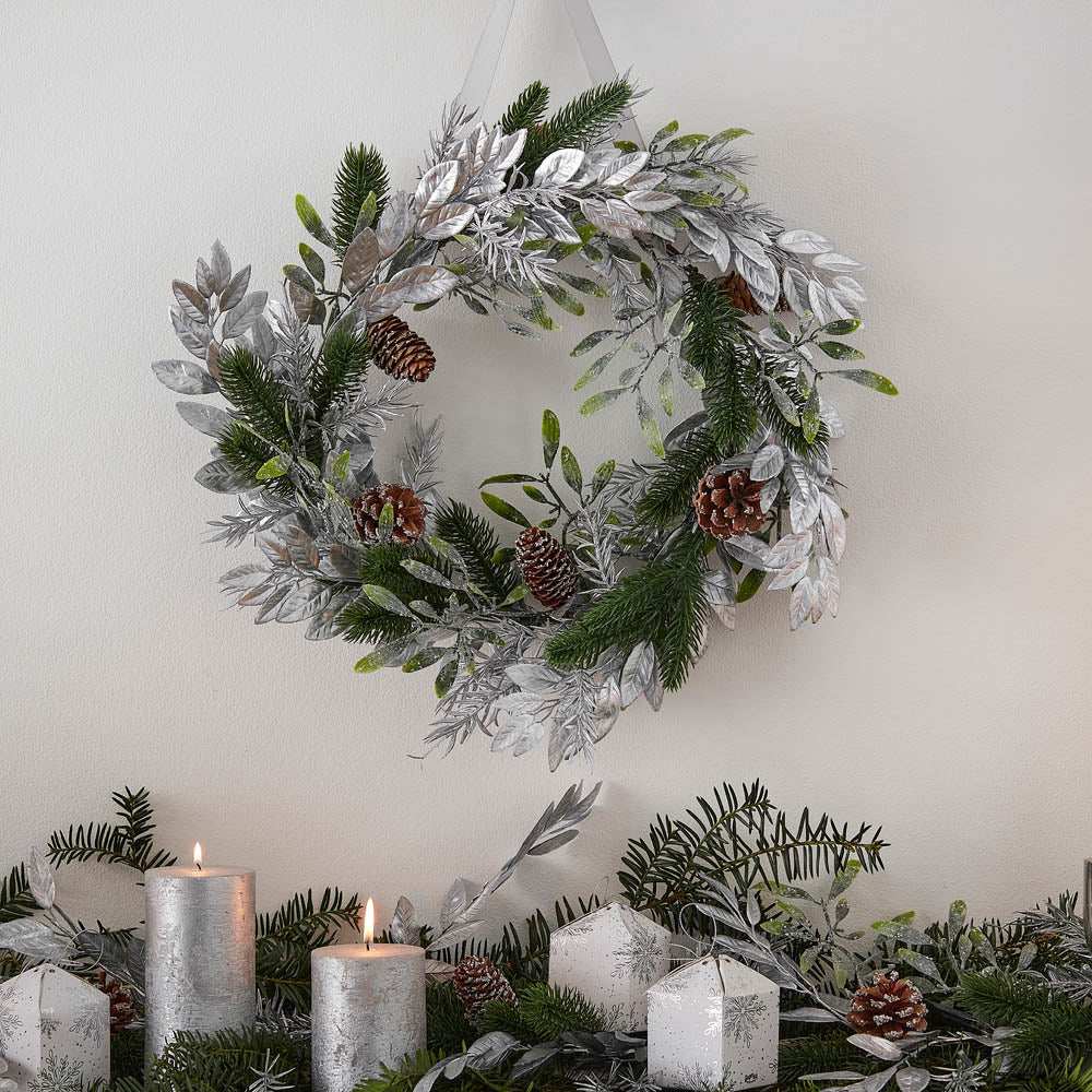 Silver Mistletoe Foliage Wreath | Christmas Decorations | Party Pieces