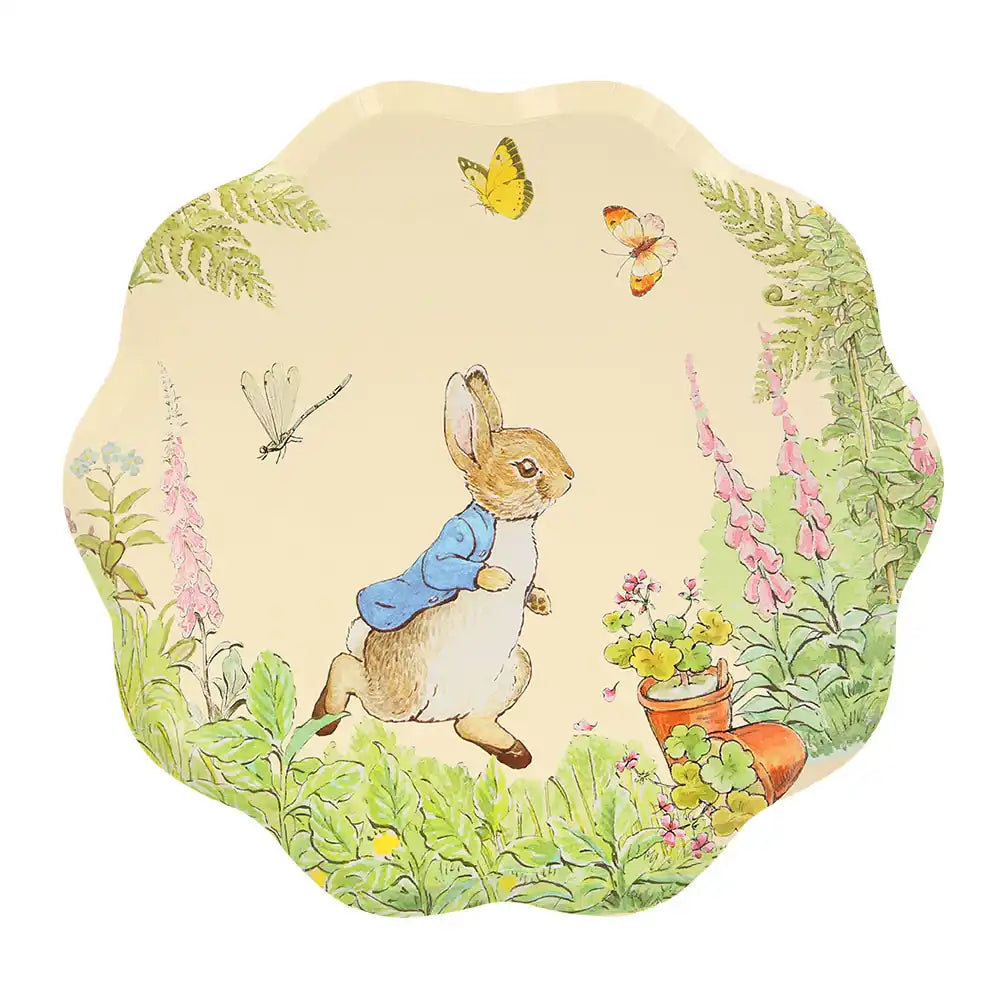 Peter Rabbit In The Garden Dinner Plates (x8) | Peter Rabbit Party ...